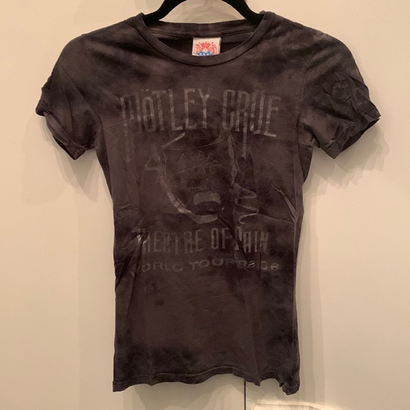 Junk Food Clothing | Tops | Motley Crue Tshirt | Poshmark